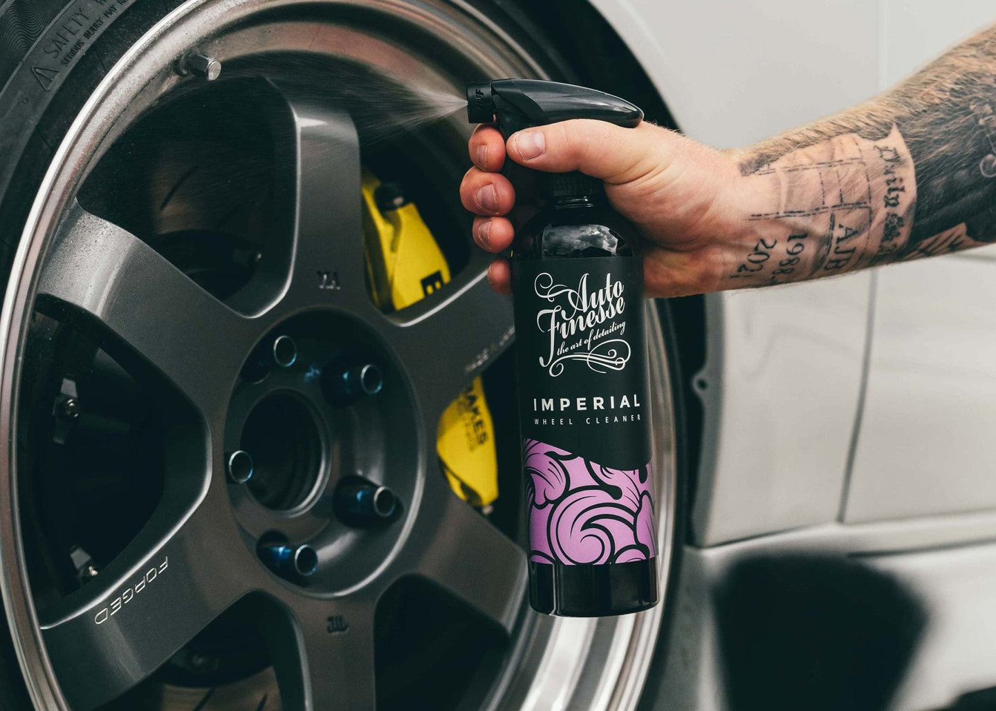 Blogs - Best Wheel Cleaning Products for Perfect Car Care