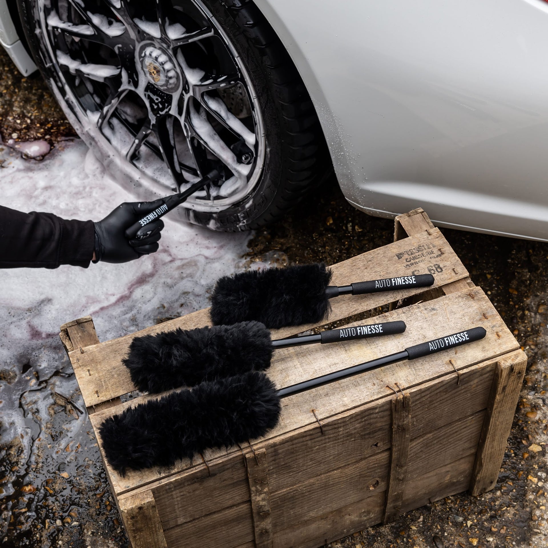 Car Wheel Cleaning Brush, Spray - Wheel Cleaning Accessories